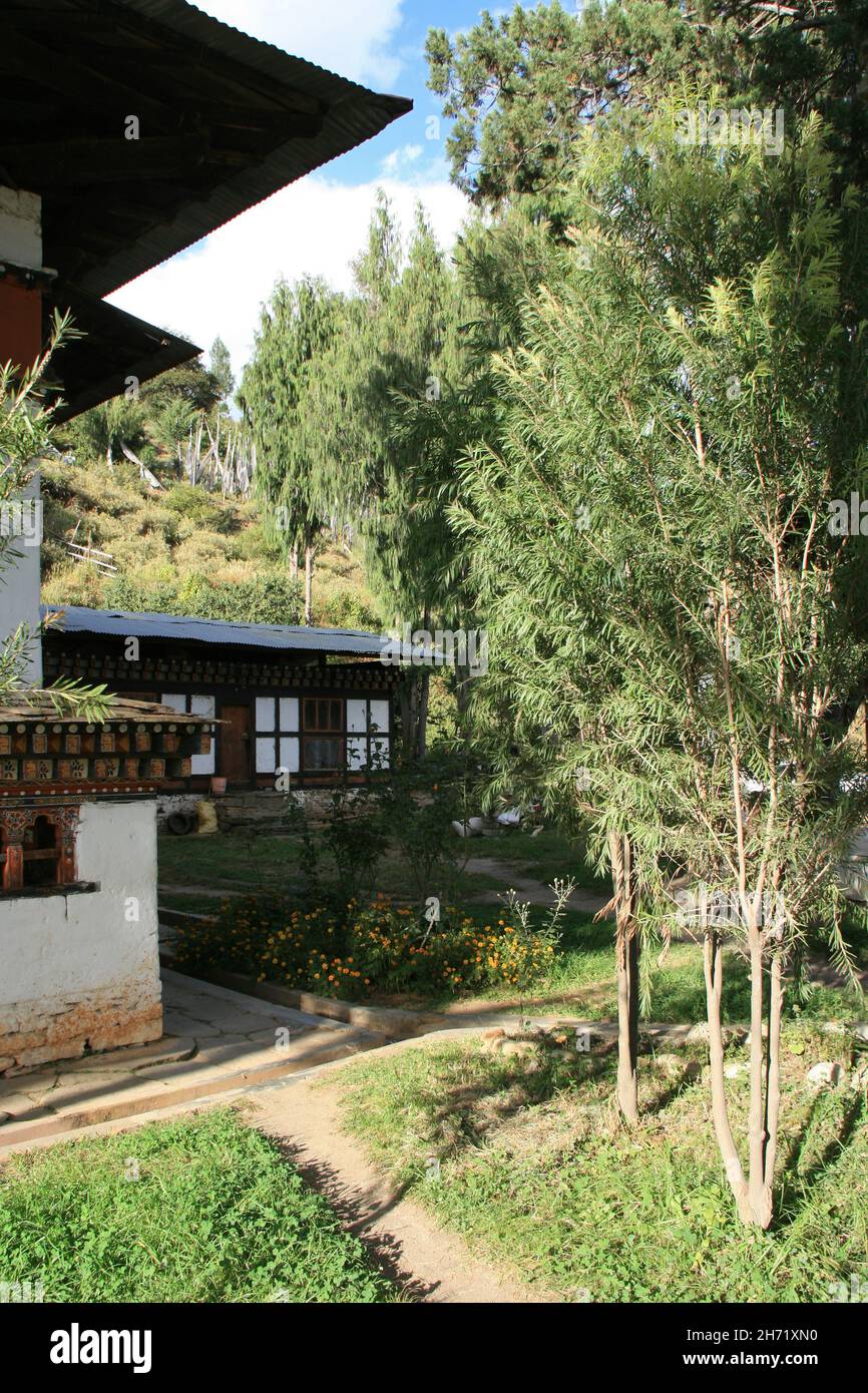 Dungtse lhakhang in paro bhutan hi-res stock photography and images - Alamy