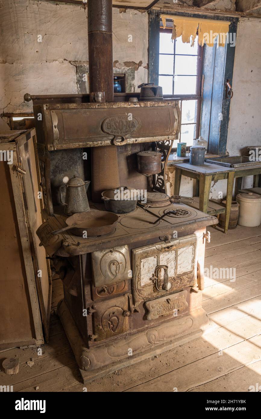 The cast iron wood stove in the kitchen of the old Stratford Hotel in ...