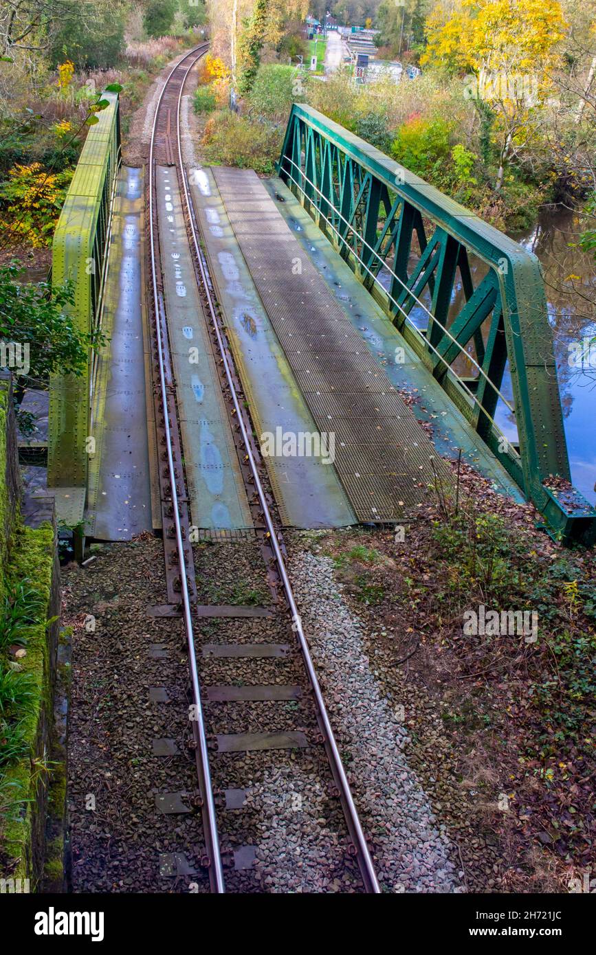Bridge over the River Derwent near Cromford on the single track Matlock ...