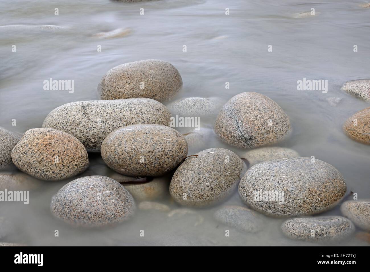 Granite boulders on Porth Nanven beach Cornwall Stock Photo - Alamy