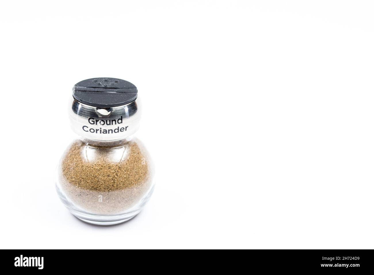 Coriander spice isolated white background Stock Photo - Alamy