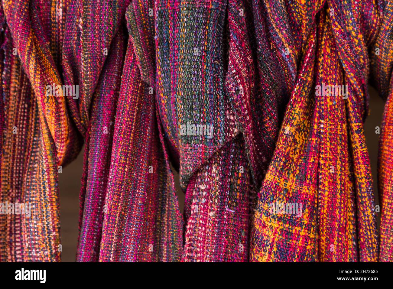 Hand woven fabric hi-res stock photography and images - Alamy
