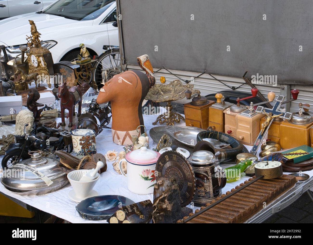 Old items sold on a flea market Stock Photo - Alamy
