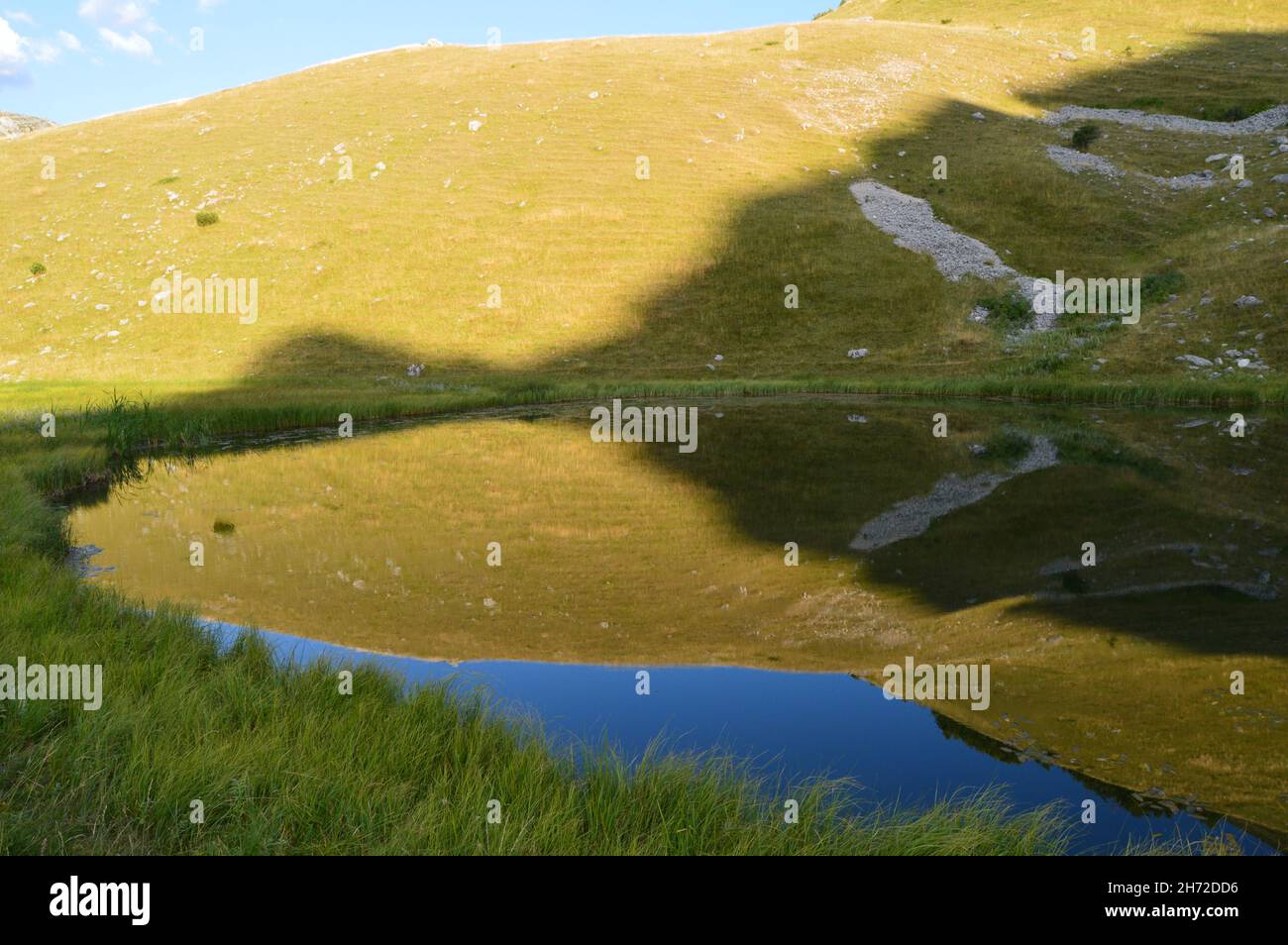 Hiking on Volujak mountain, Great Vlasulja peak, Bosnia Stock Photo - Alamy