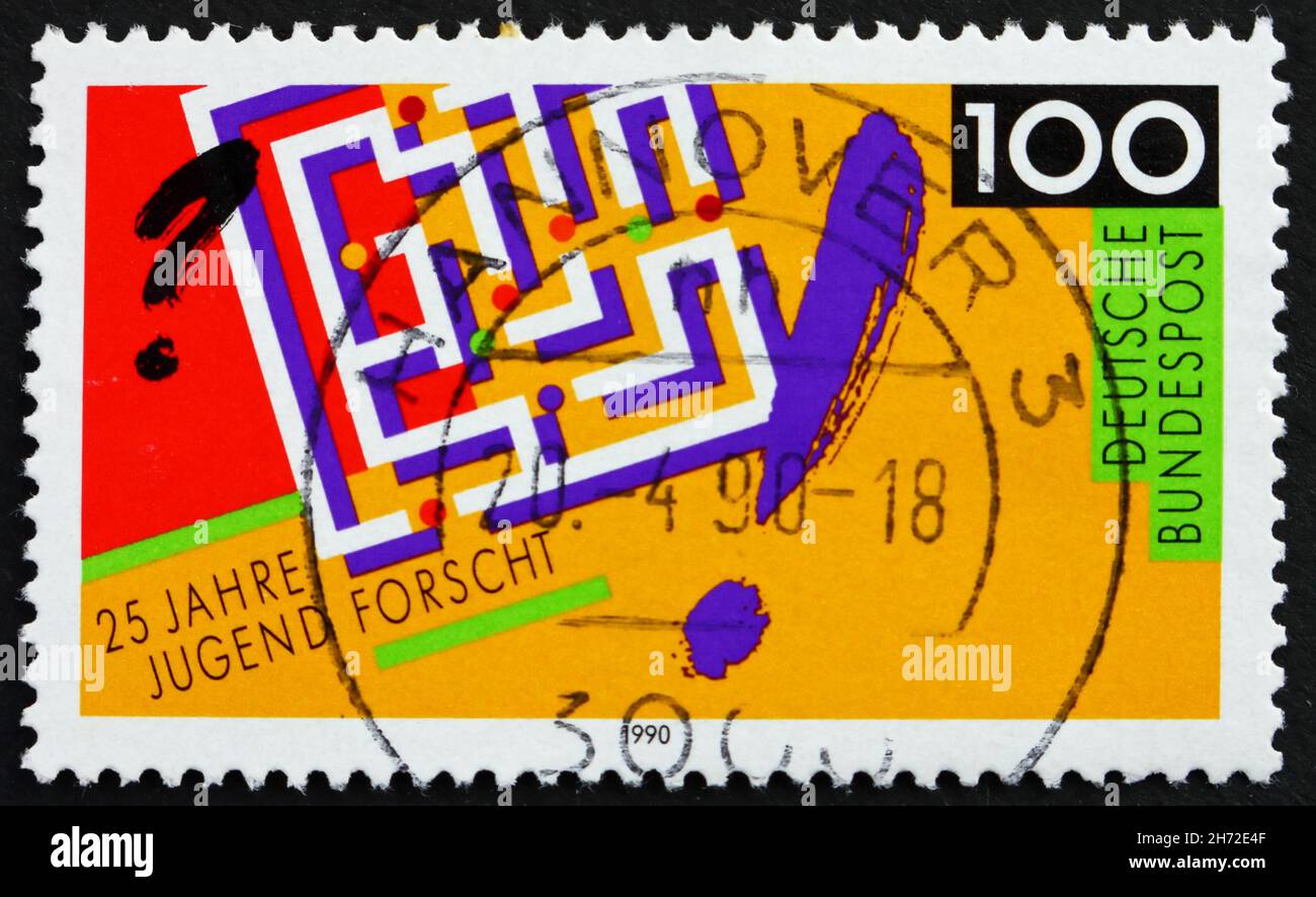 GERMANY - CIRCA 1990: a stamp printed in the Germany shows Labyrinth ...