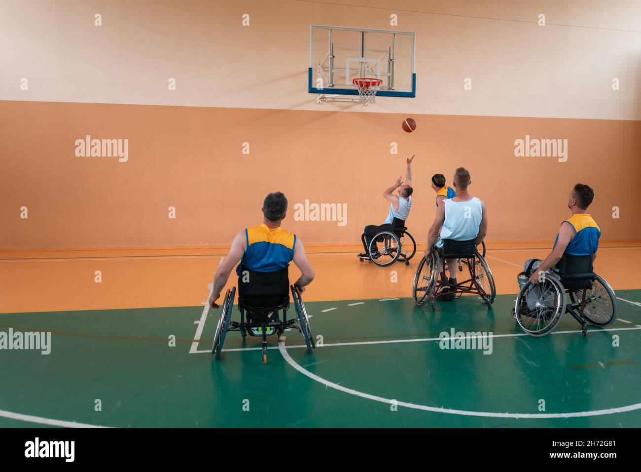 Disabled War veterans mixed race and age basketball teams in ...