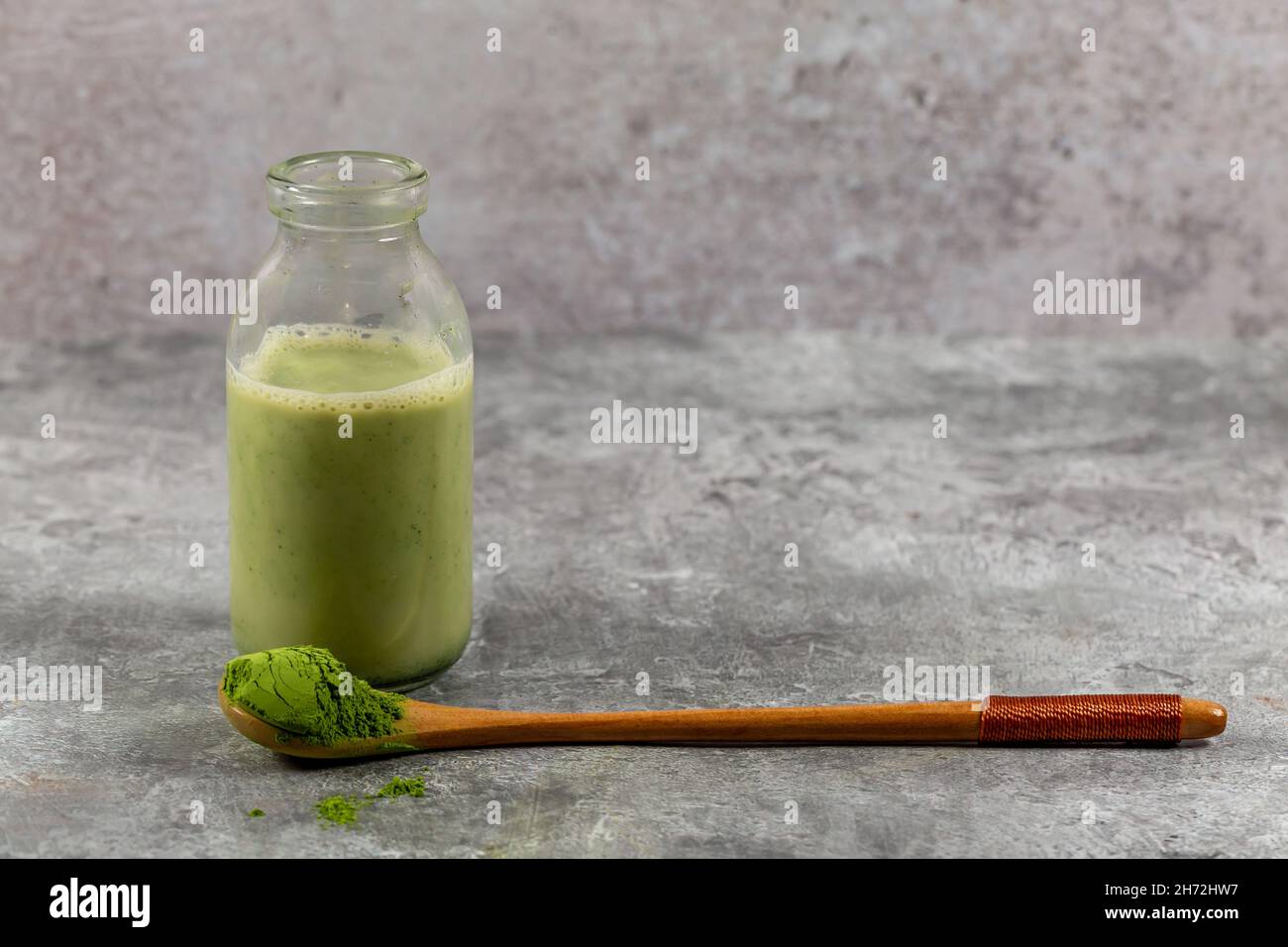 Composition green matcha powder hi-res stock photography and images - Alamy