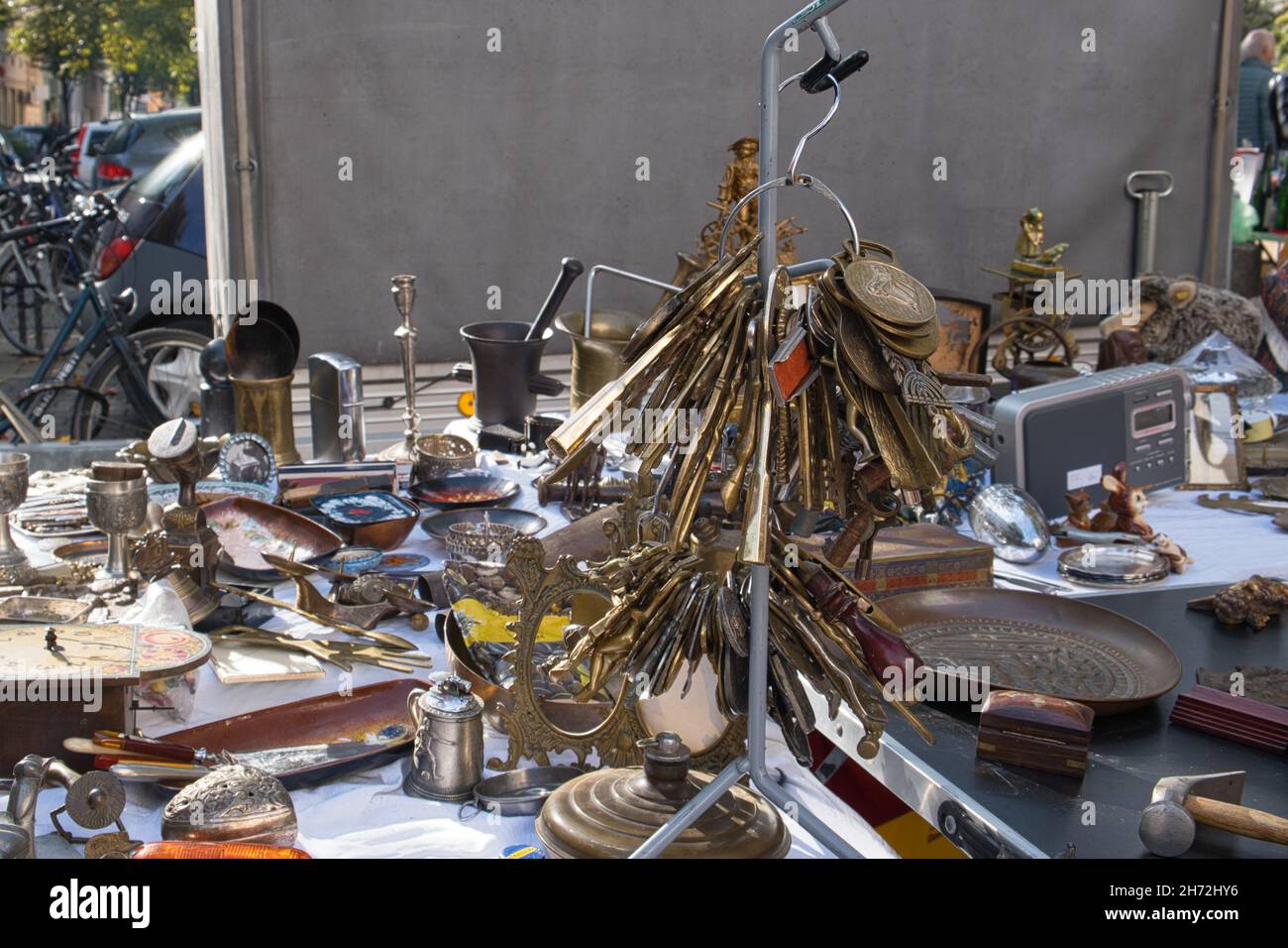 Old items sold on a flea market Stock Photo - Alamy