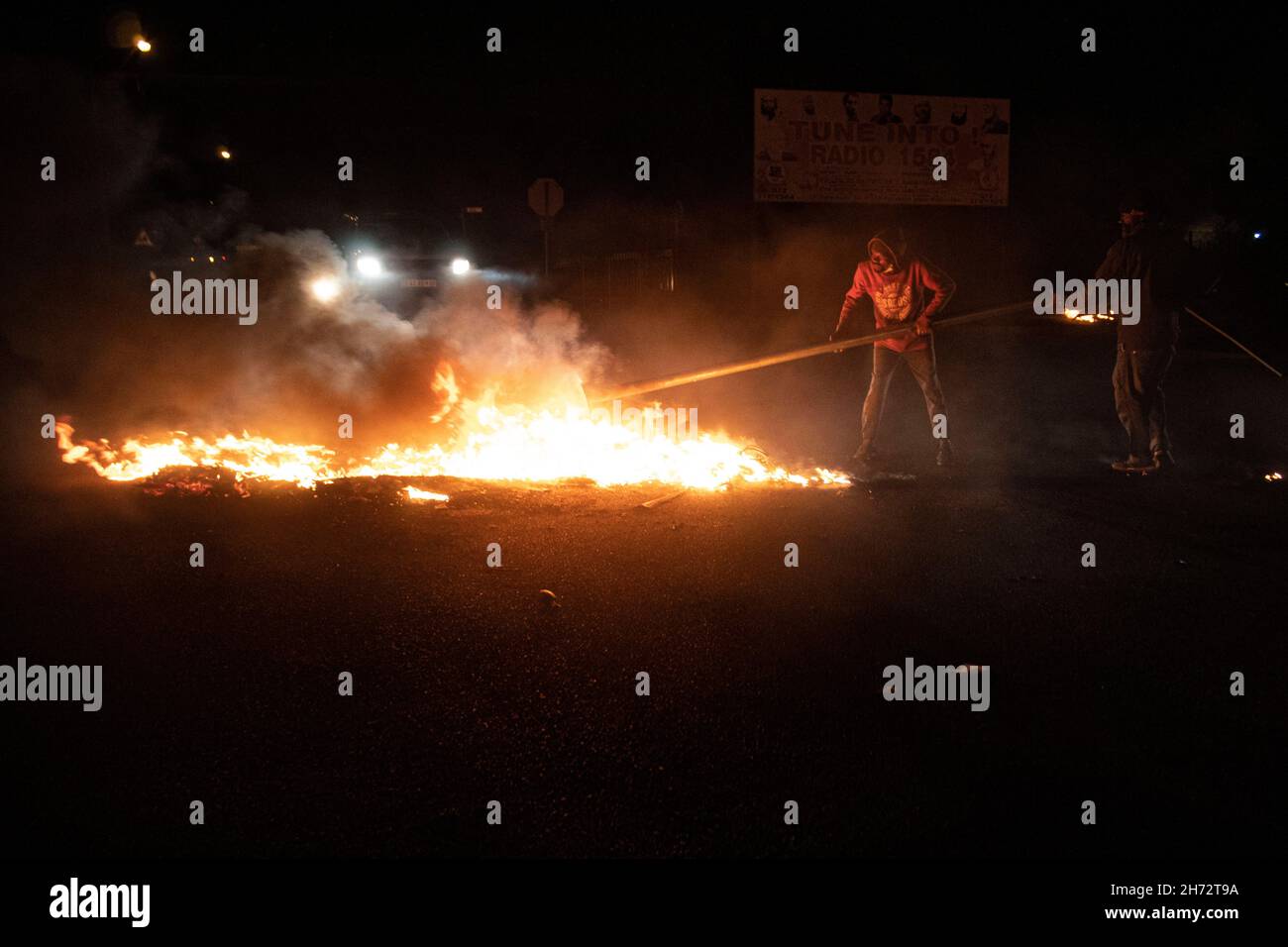 Service delivery protest south africa hi-res stock photography and ...