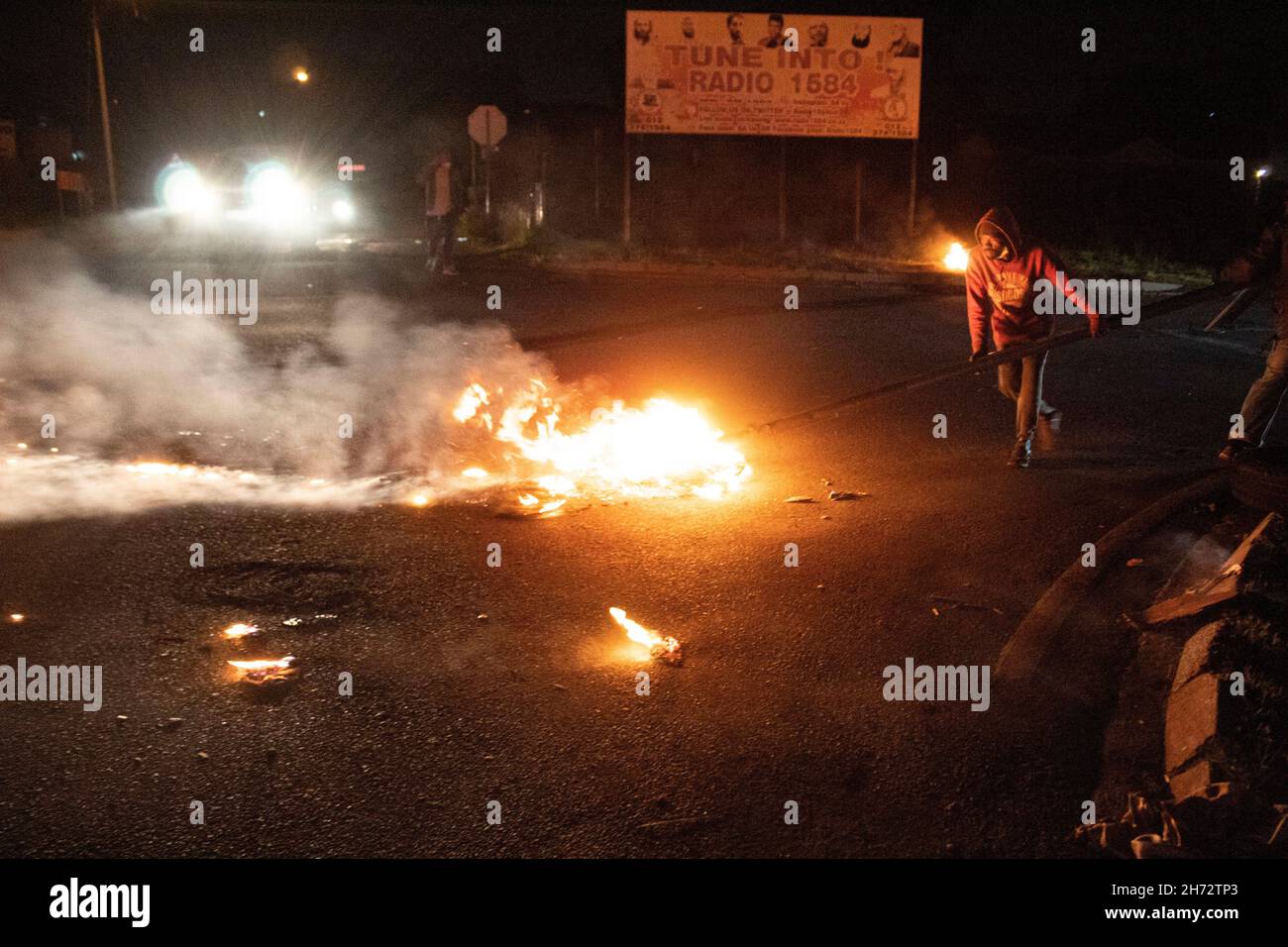Service delivery protest south africa hi-res stock photography and ...