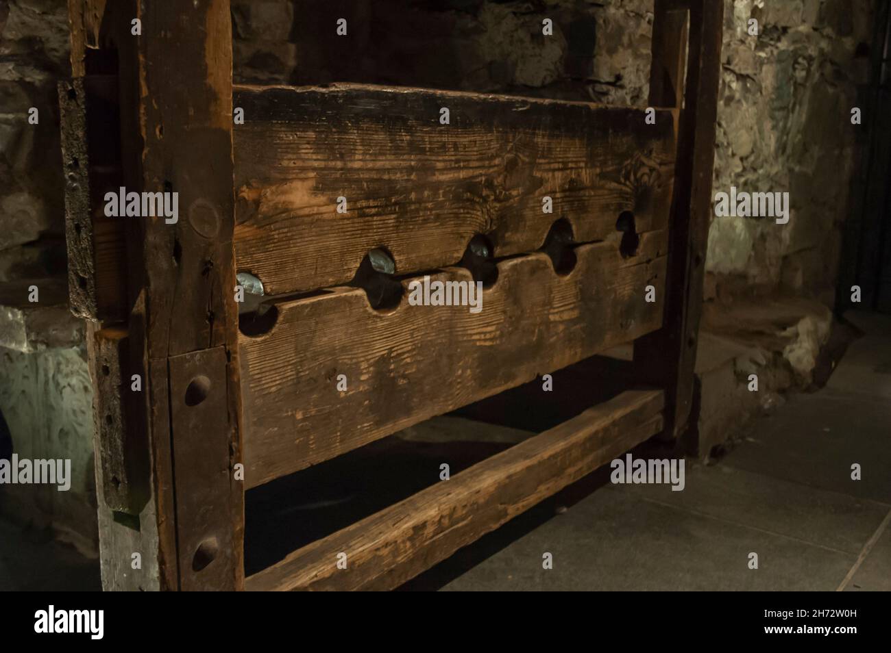 Christchurch cathedral dublin nave hi-res stock photography and images ...