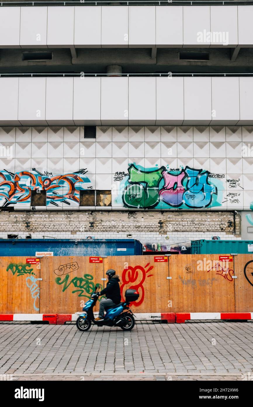 Mobed hi-res stock photography and images - Alamy