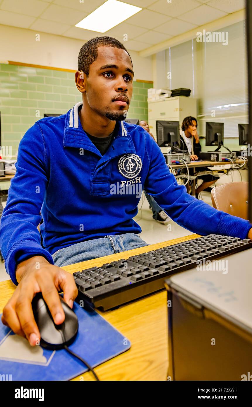 Computer science school hi-res stock photography and images - Alamy