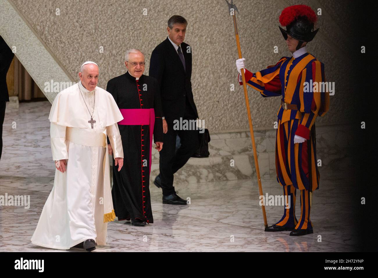 In vatican audience hall hi-res stock photography and images - Alamy