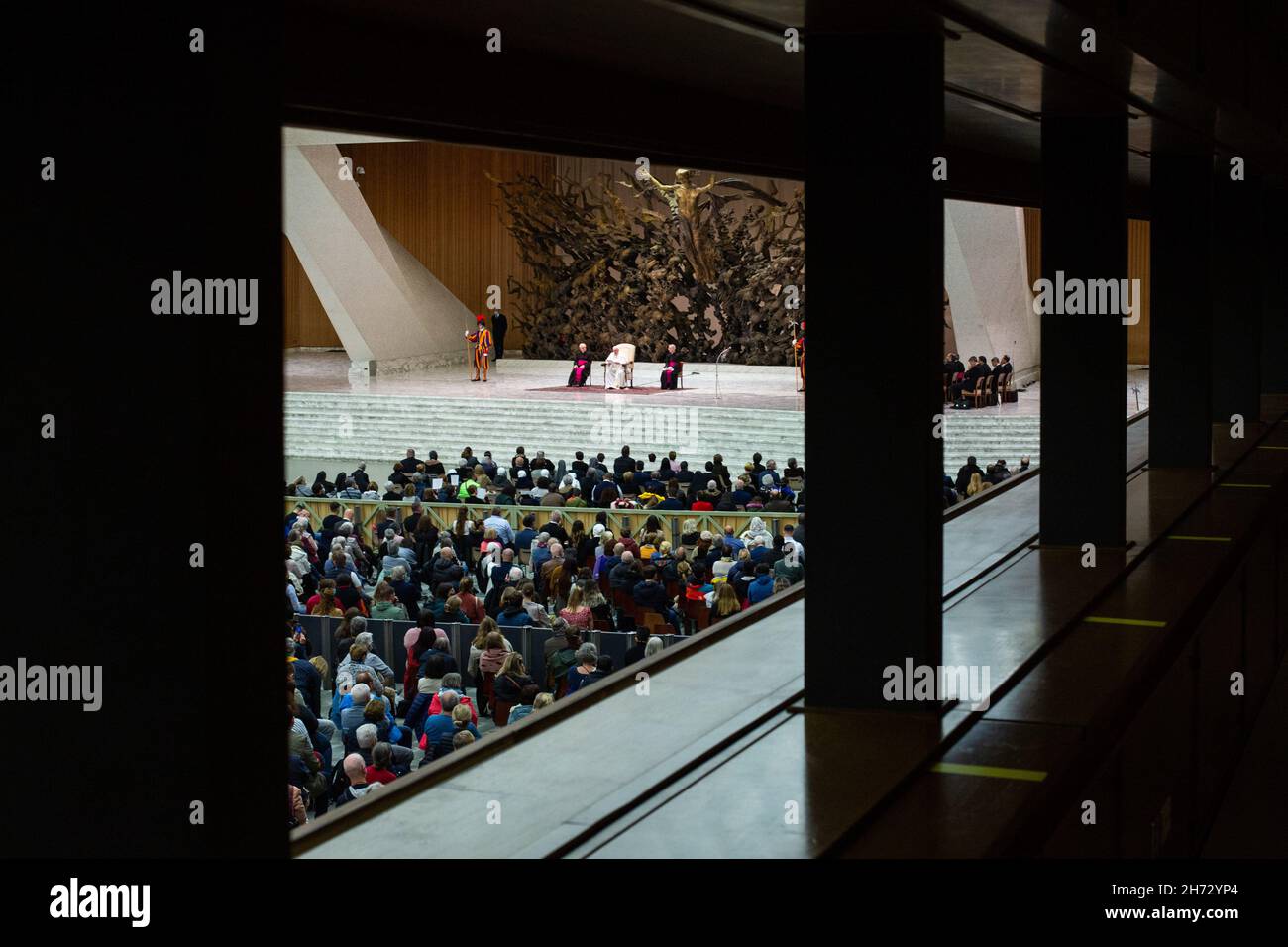 Paul vi audience hall hi-res stock photography and images - Alamy