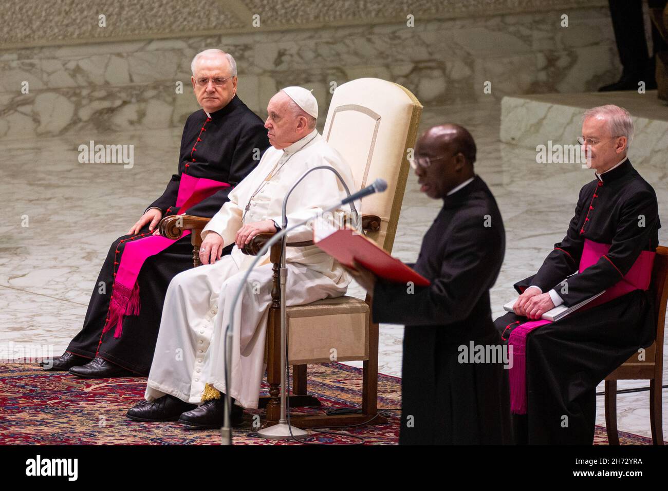 Paul vi audience hall hi-res stock photography and images - Alamy