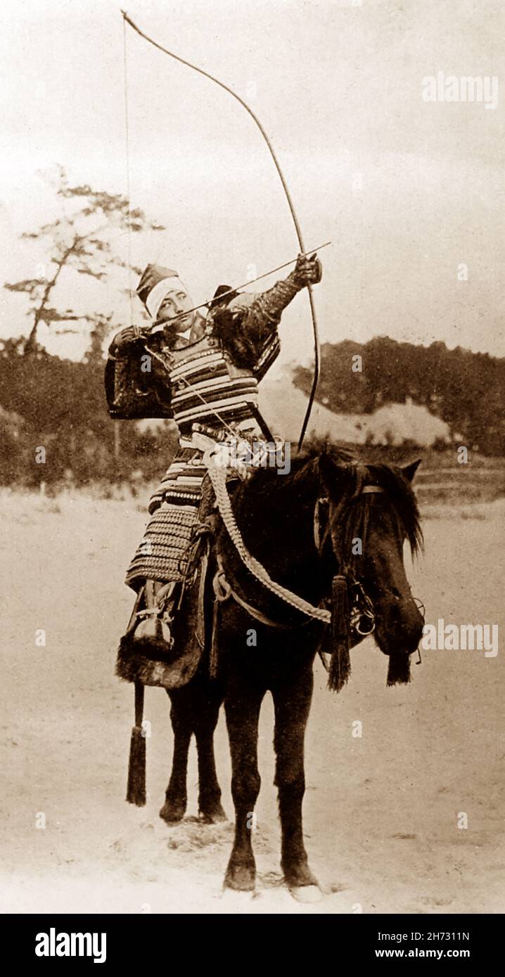 Japanese archer hi-res stock photography and images - Alamy