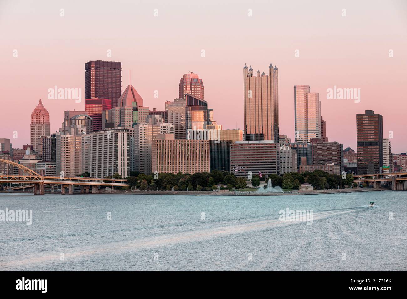 Cityscape of Pittsburgh, Pennsylvania. Allegheny and Monongahela Rivers ...