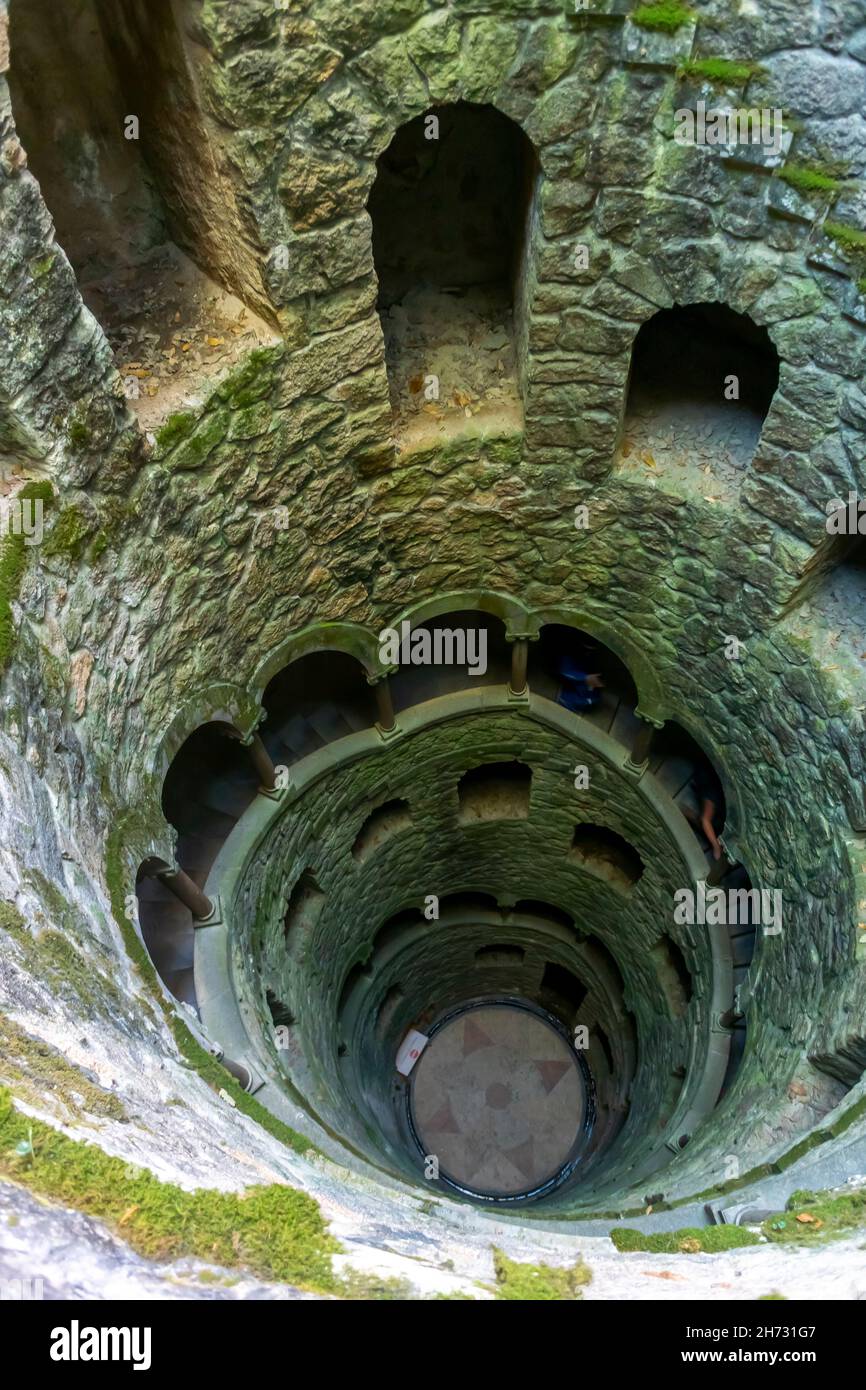 Poco imperfeito hi-res stock photography and images - Alamy