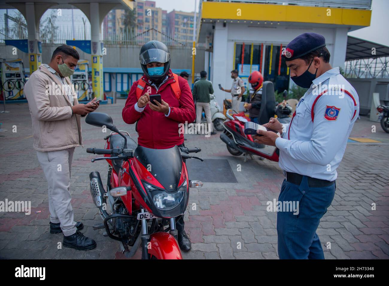 Delhi police station hi-res stock photography and images - Alamy