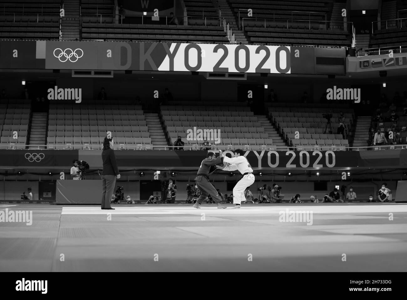 JULY 24th, 2021 - TOKYO, JAPAN: Luka MKHEIDZE of France (blue) wins the ...