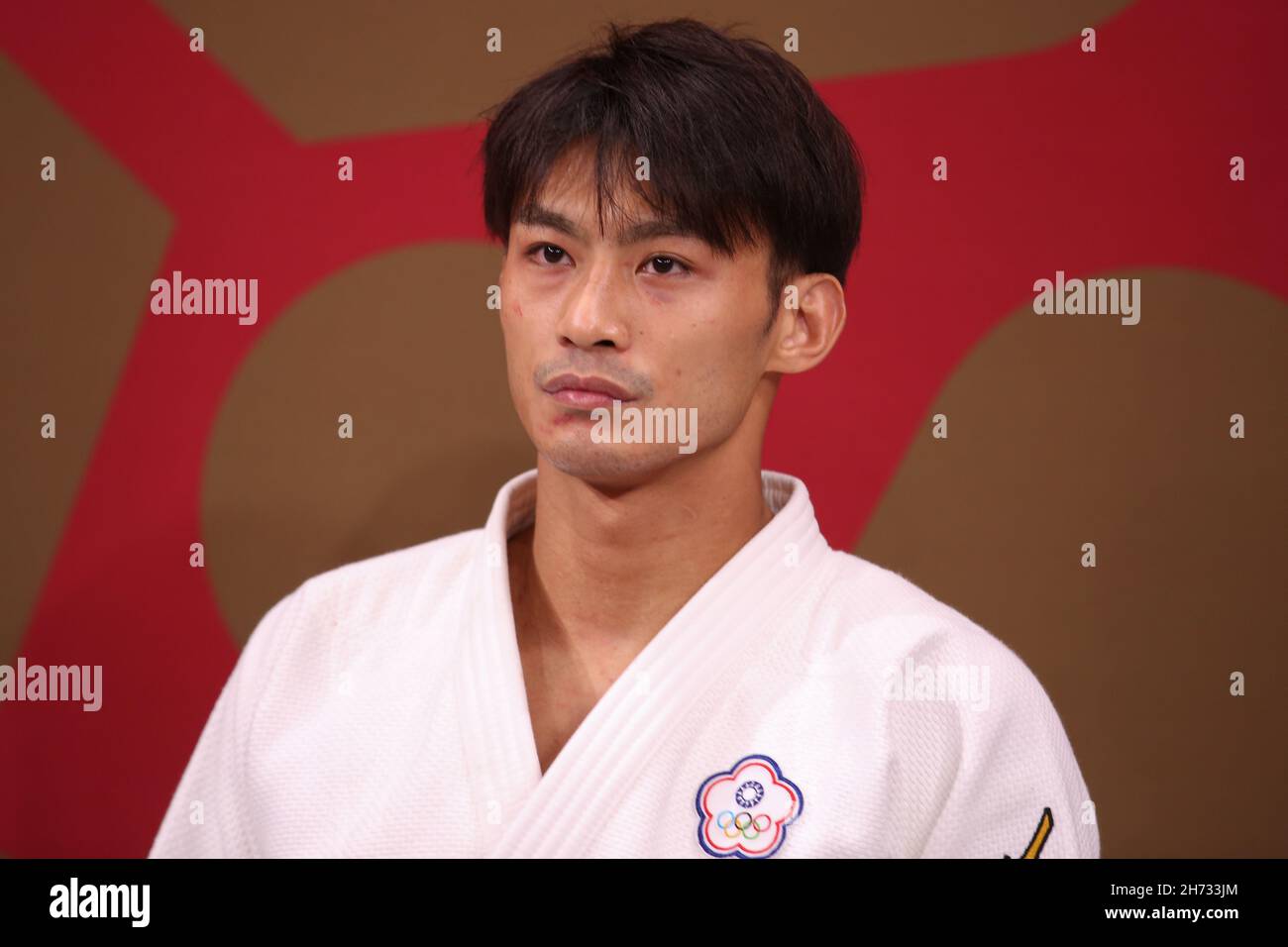 JULY 24th, 2021 - TOKYO, JAPAN: YANG Yung Wei of Taipei (blue) ahead of ...
