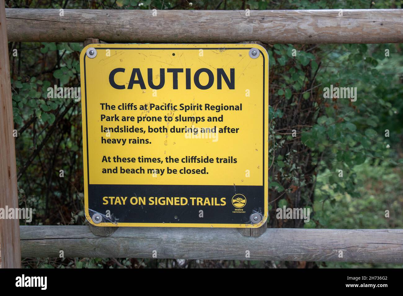 Vancouver pacific spirit park beach hi-res stock photography and images ...