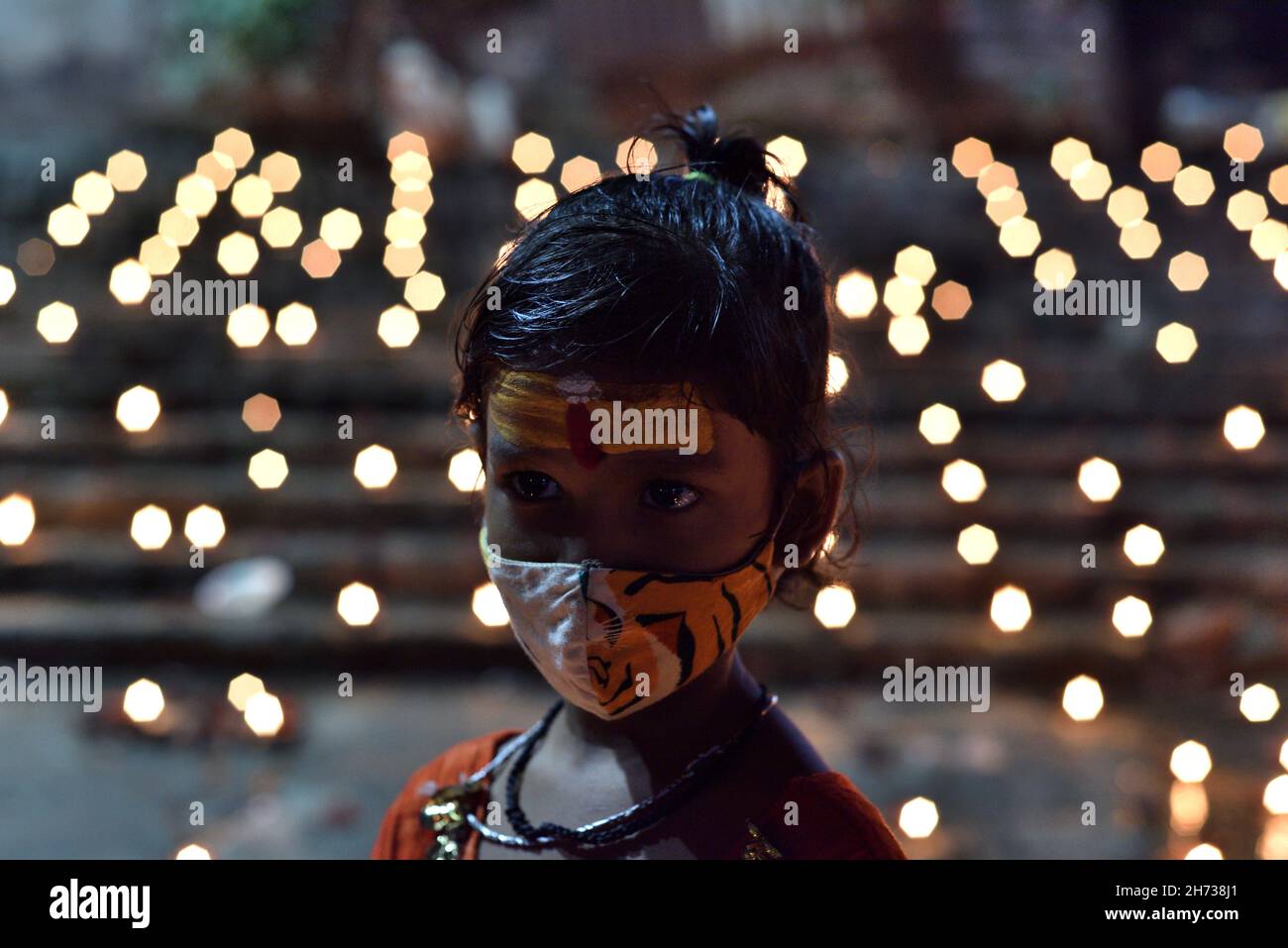 Kolkata, India. 19th Nov, 2021. The festival is known as Dev Deepawali ...