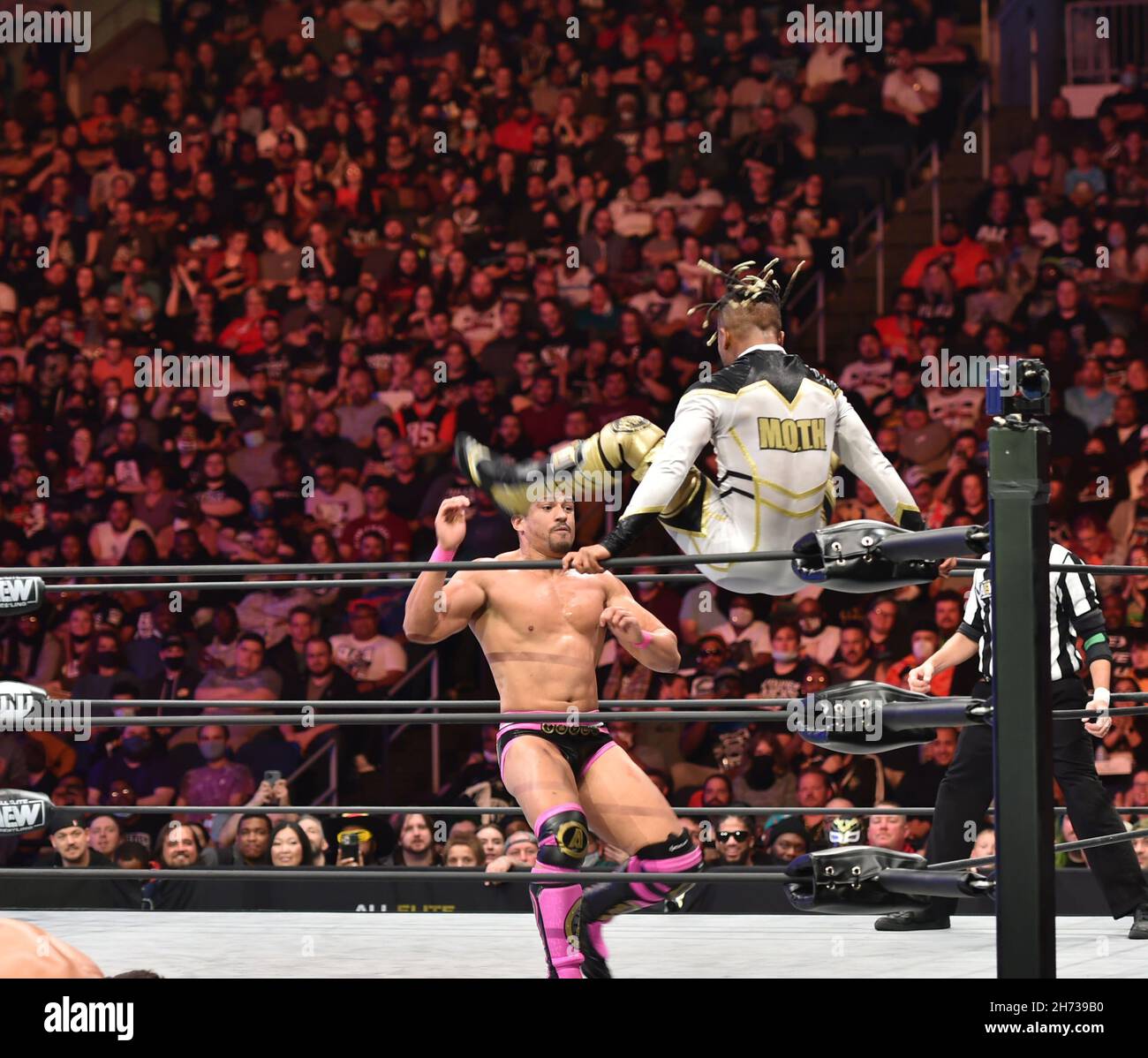 Norfolk, Virginia, USA. 17th Nov, 2021. All Elite Wrestling brings the ...