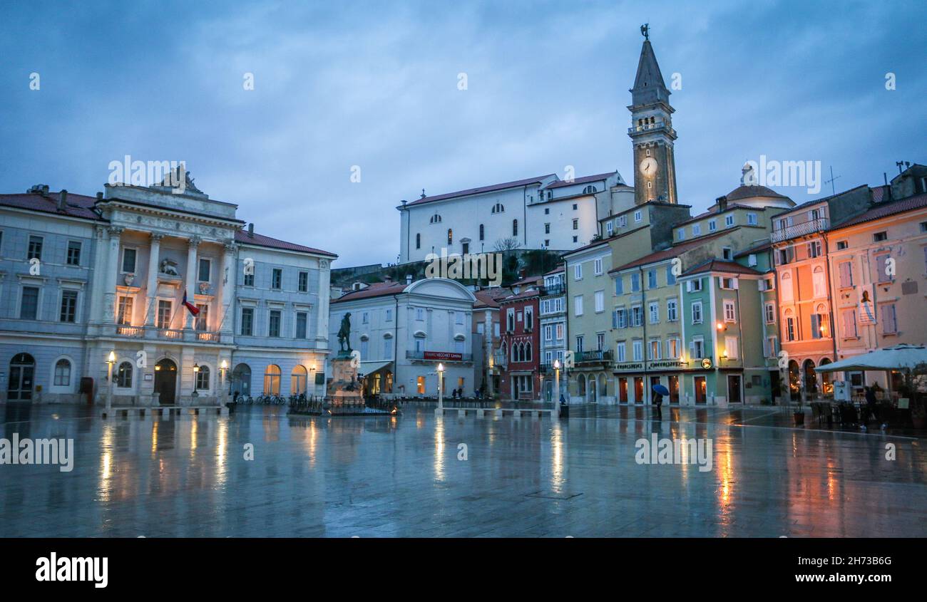 Piran harbour and tartini square hi-res stock photography and images ...