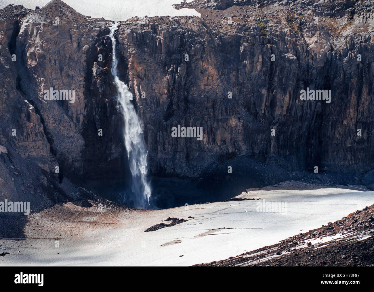 Waterfall on Mt Rainier from the Skyline Trail in Rainier National Park ...