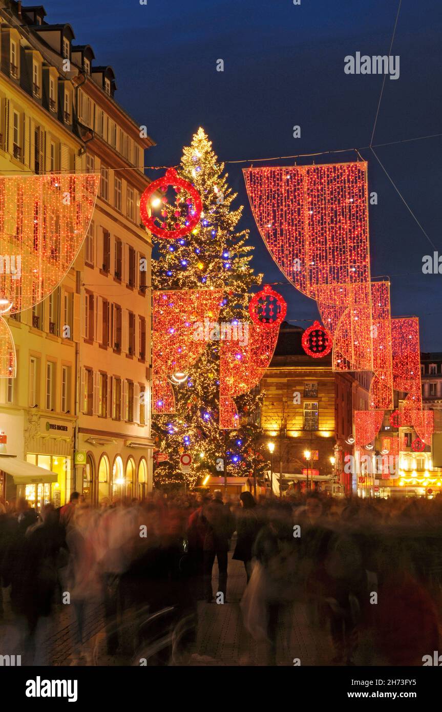 Rue of the grandes arcades hi-res stock photography and images - Alamy