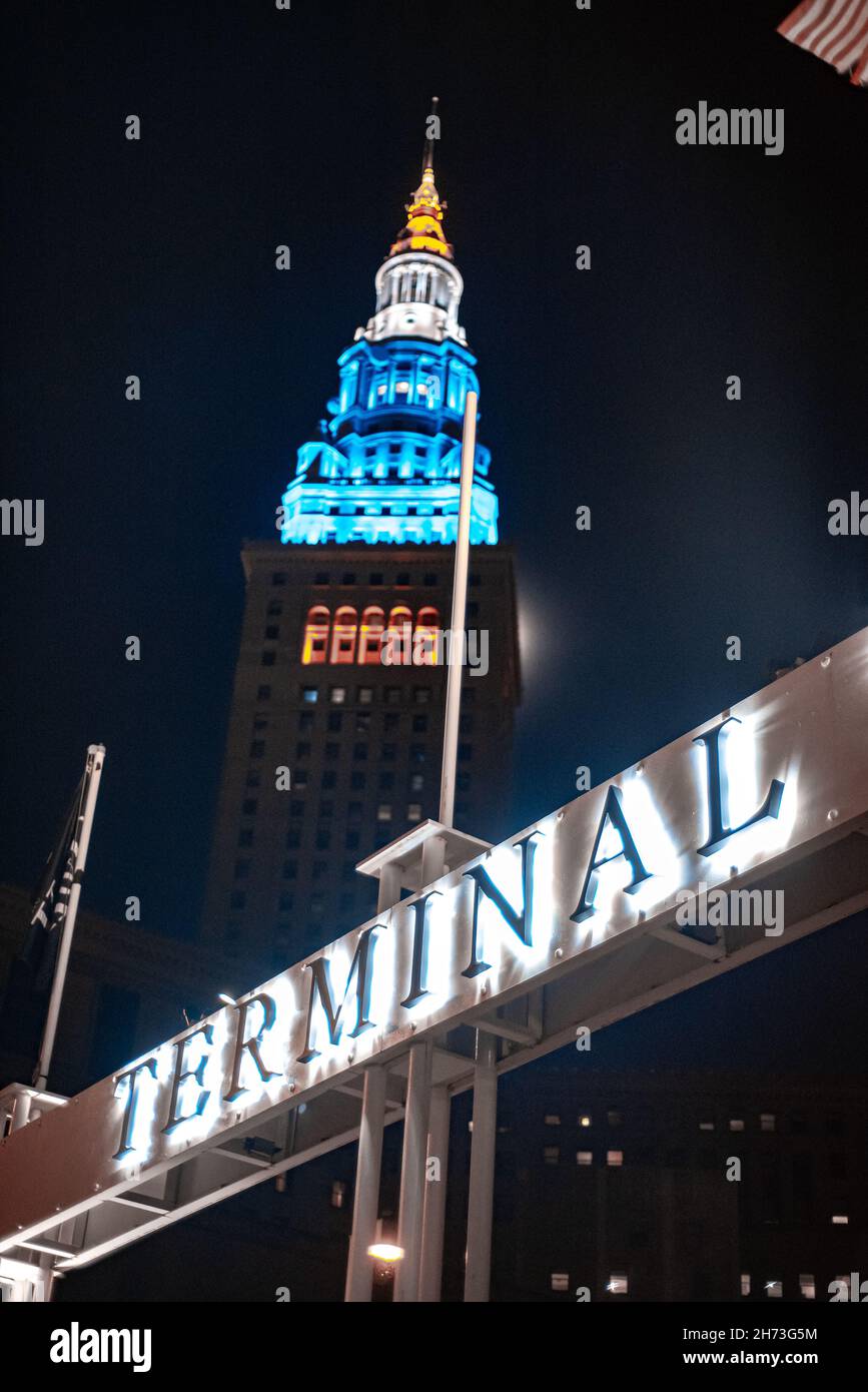 Cleveland terminal tower and casino hi-res stock photography and images ...