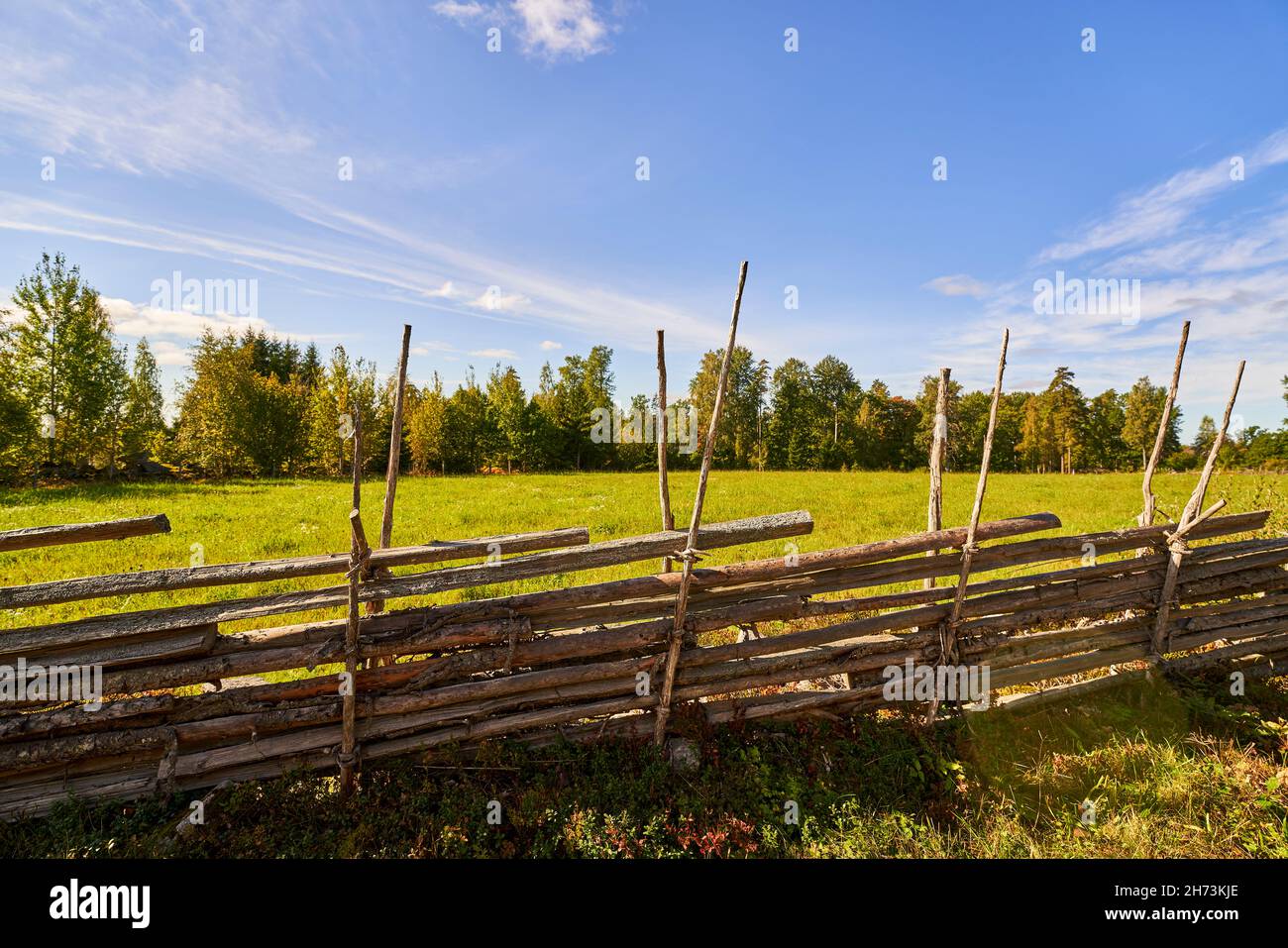 Traditional swedish fence hi-res stock photography and images - Alamy