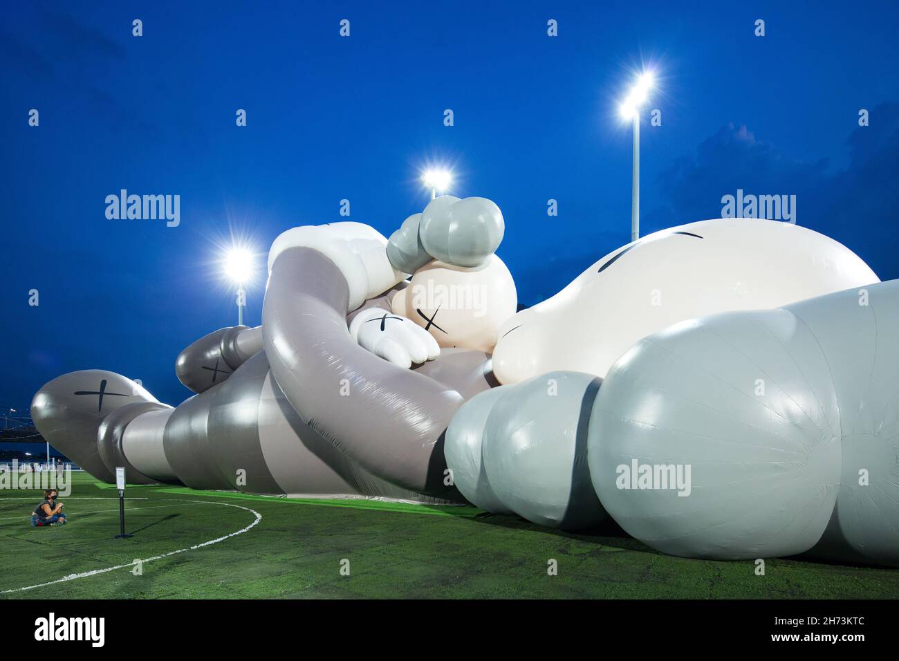 November 2021. KAWS Holiday art installation open for the public in ...