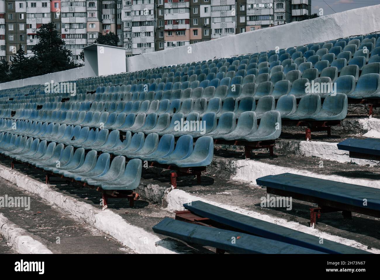 Spectator backdrop hi-res stock photography and images - Alamy