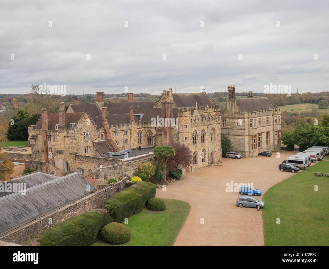 Medieval battlefields hi-res stock photography and images - Alamy