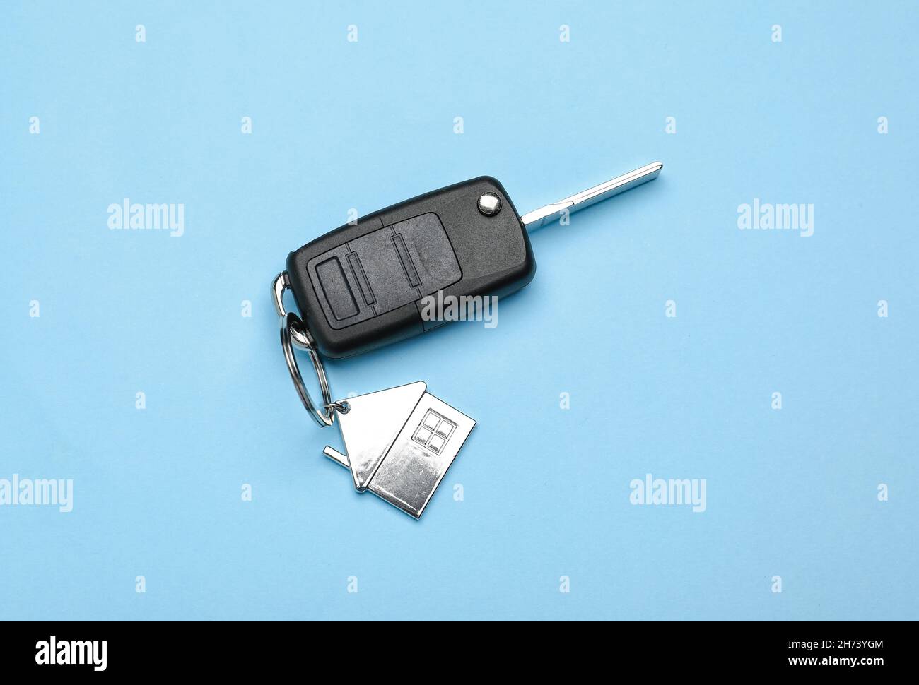 Car key with keychain hi-res stock photography and images - Alamy
