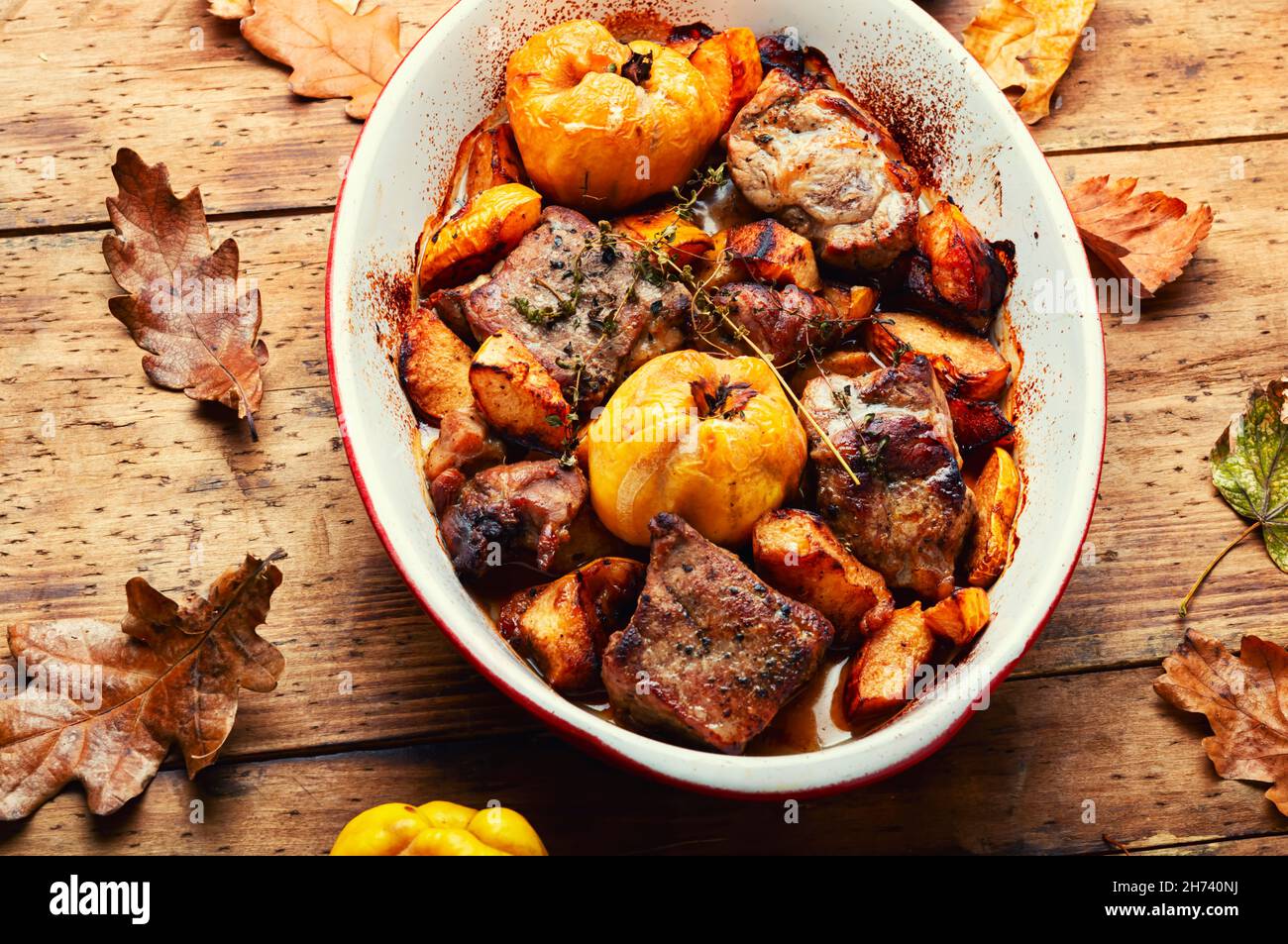 Stewed meat dish hi-res stock photography and images - Alamy