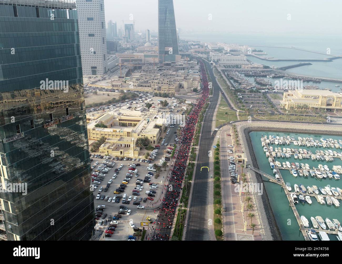 Kuwait City. 20th Nov, 2021. Aerial photo taken on Nov. 20, 2021 shows ...