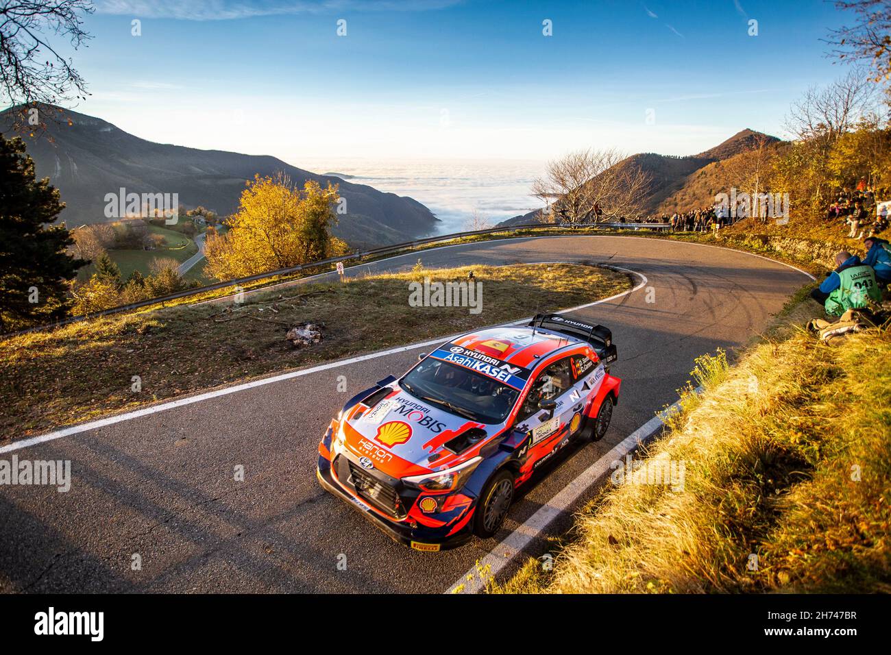 Monza, Italy. 20th Nov, 2021. 06 Sordo Dani (spa), Carrera Candido (spa), Hyundai Shell Mobis ...