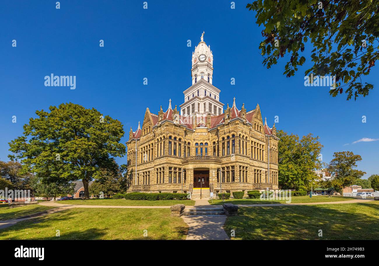Paris, Illinois, USA - September 28, 2021: The Historic Edgar County ...