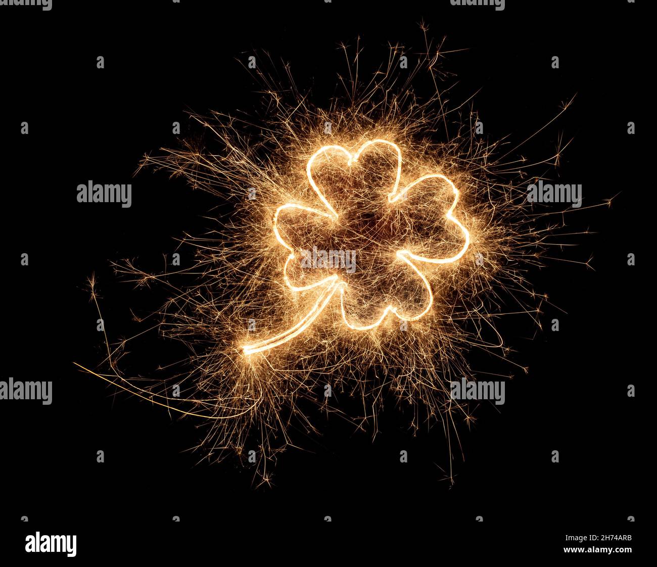 Golden clover hi-res stock photography and images - Alamy