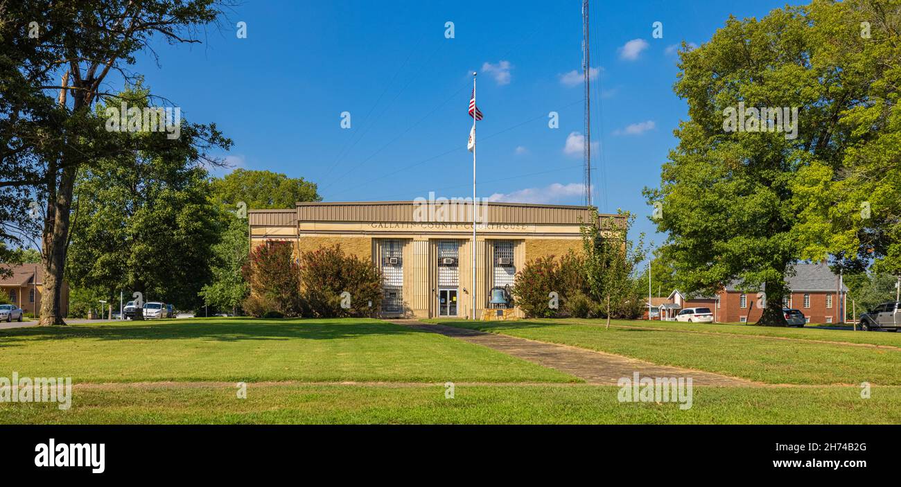 Shawneetown, Illinois, USA - August 24, 2021: The Historic Gallatin ...