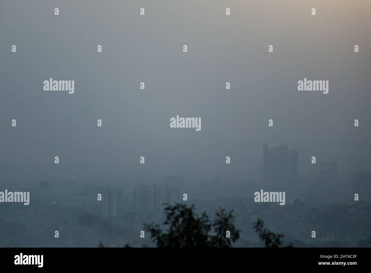 Kathmandu, Bagmati, Nepal. 20th Nov, 2020. Kathmandu Valley is shrouded in thick layer of smog ...