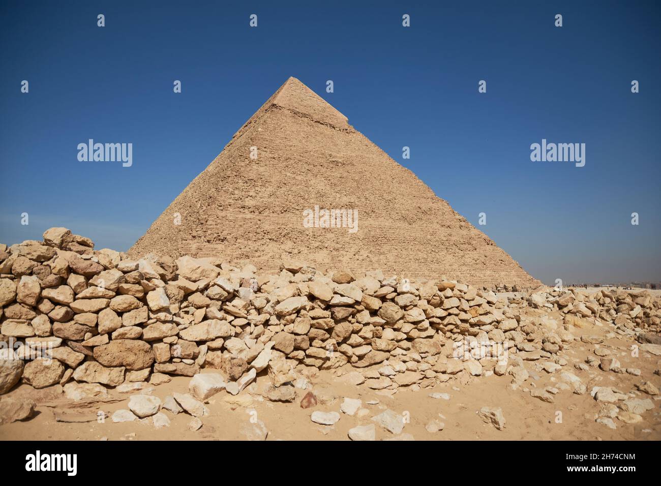 Pyramid of Khafre (also read as Khafra, Khefren) or of Chephren is the ...