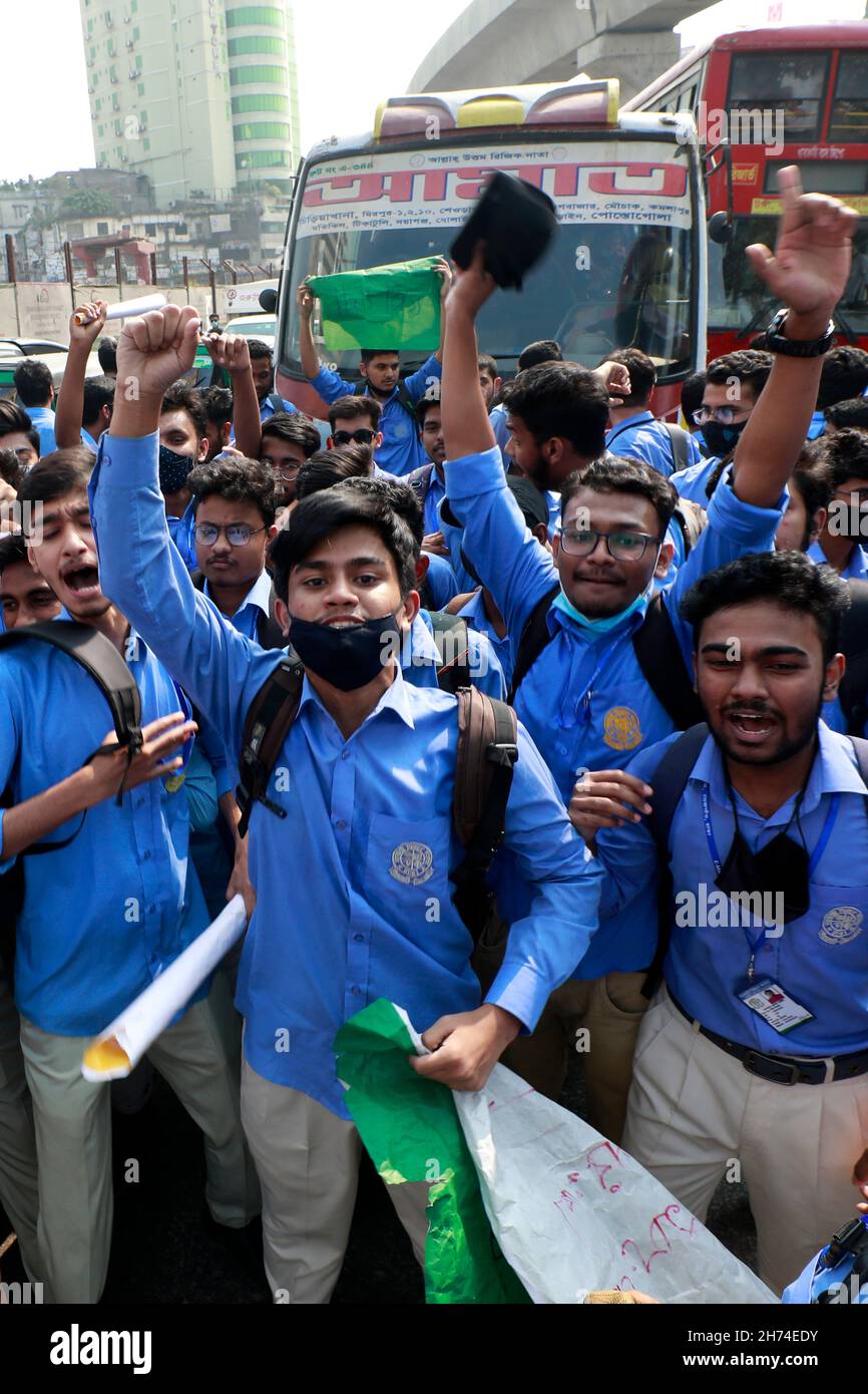 Dhaka, Bangladesh - November 20, 2021: Students of Government Science ...