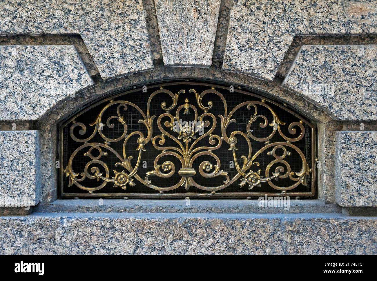 Ornamental metallic grid on wall, Rio Stock Photo - Alamy