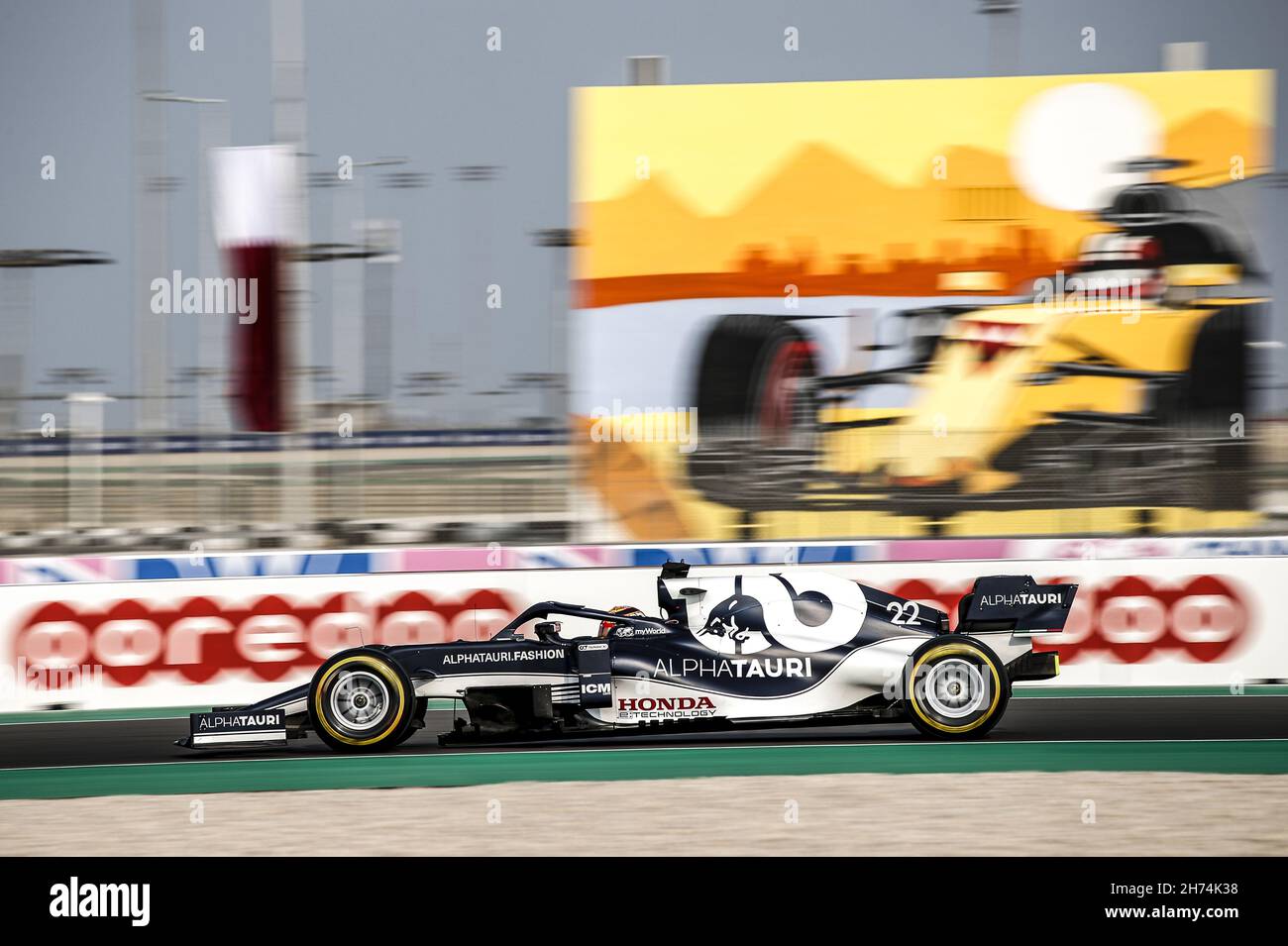 Doha, Qatar. 19th Nov, 2021. 22 TSUNODA Yuki (jap), Scuderia AlphaTauri Honda AT02, action ...