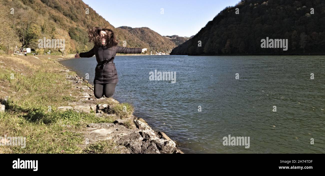 Hands sideward hi-res stock photography and images - Alamy